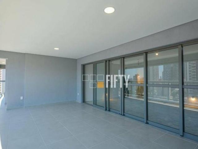 Apartamento com 3 dormitórios à venda, 142 m² por R$ 2.460.000 Jardim das Acácias São Paulo/SP