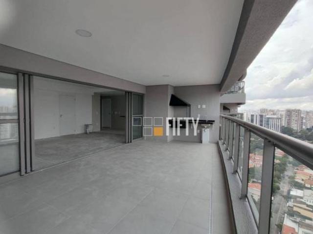 Apartamento com 3 dormitórios à venda, 142 m² por R$ 2.558.915 Jardim das Acácias São Paulo/SP