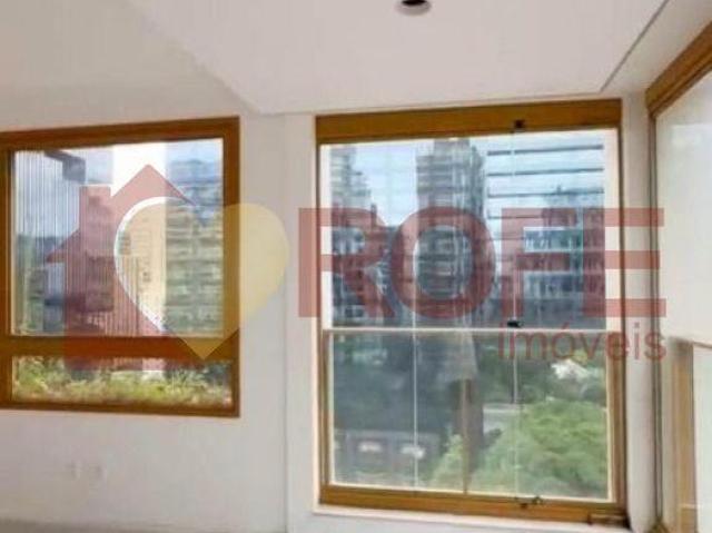 Apartamento com 3 dormitórios à venda, 147 m² por R$ 5.000.000,00 Itaim Bibi São Paulo/SP