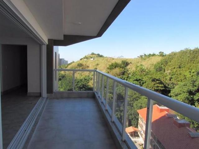 Apartamento com 3 dormitórios à venda, 145 m² por R$ 1.720.000,00 Asturias Guarujá/SP