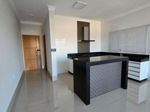 Apartamento com 3 dormitórios à venda, 145 m² por R$ 630.000,00 Jardim Califórnia Patos de Minas