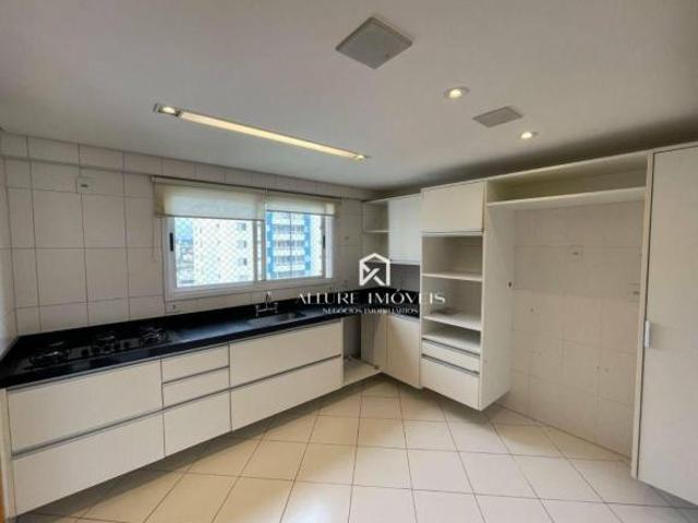 Apartamento com 3 dormitórios à venda, 146 m² por R$ 1.790.000,00 Jardim Aquarius São José dos C