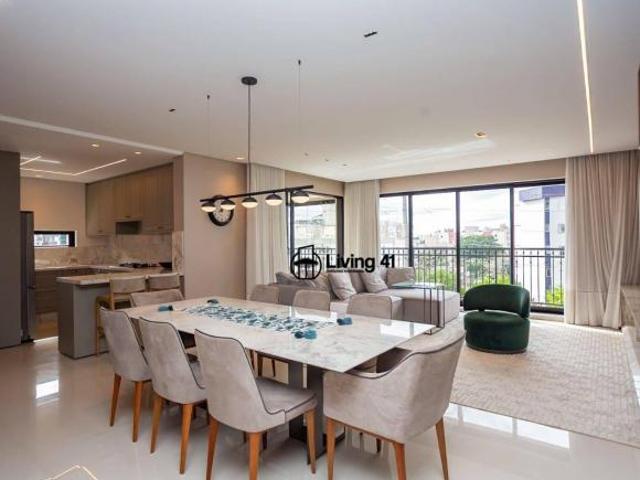 Apartamento com 3 dormitórios à venda, 146 m² por R$ 2.450.000,00 Água Verde Curitiba/PR
