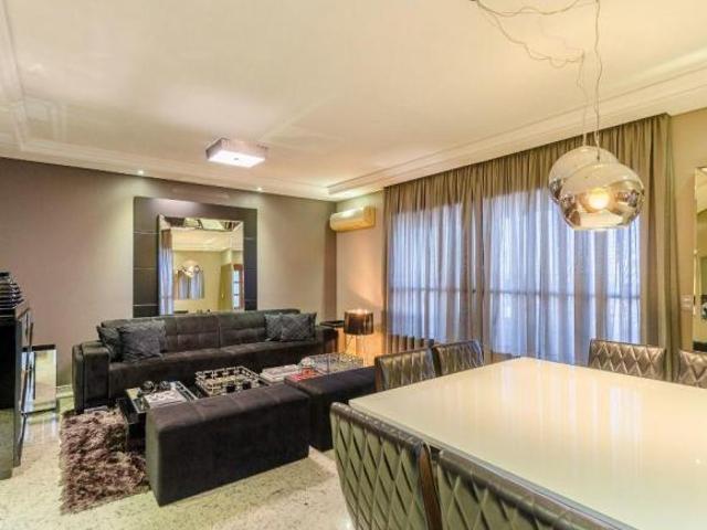 Apartamento com 3 dormitórios à venda, 149 m² por R$ 169.000,00 Jardim Botânico Curitiba/PR