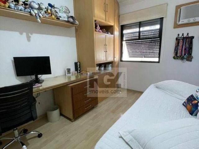 Apartamento com 3 dormitórios à venda, 150 m² por R$ 1.290.000,00 Ponta da Praia Santos/SP