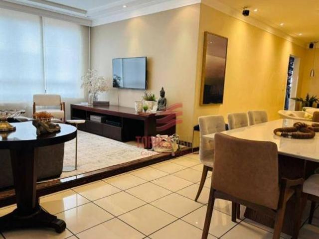Apartamento com 3 dormitórios à venda, 150 m² por R$ 1.350.000,00 Embaré Santos/SP