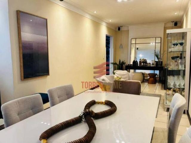 Apartamento com 3 dormitórios à venda, 150 m² por R$ 1.350.000,00 Embaré Santos/SP