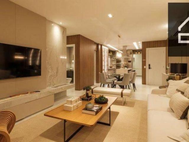 Apartamento com 3 dormitórios à venda, 150 m² por R$ 1.800.000,00 Centro Cascavel/PR