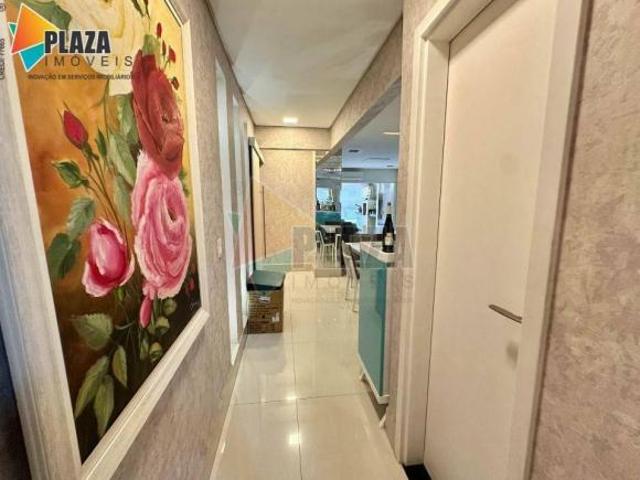 Apartamento com 3 dormitórios à venda, 150 m² por R$ 2.400.000,00 Canto do Forte Praia Grande/SP
