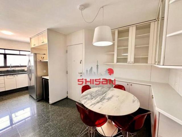 Apartamento com 3 dormitórios à venda, 150 m² por R$ 2.590.000 Moema São Paulo/SP