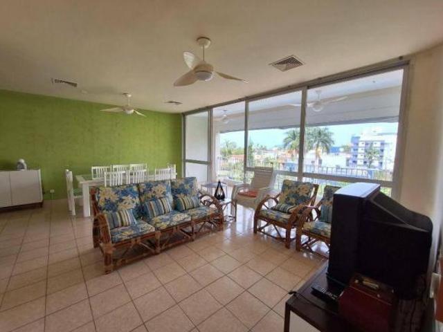 Apartamento com 3 dormitórios à venda, 150 m² por R$ 600.000,00 Enseada Guarujá/SP
