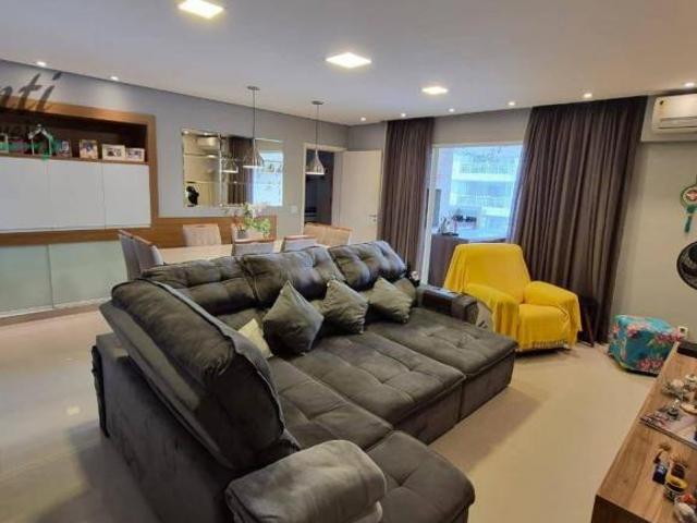 Apartamento com 3 dormitórios à venda, 151 m² por R$ 1.400.000 Marapé Santos/SP