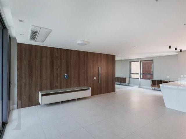 Apartamento com 3 dormitórios à venda, 157 m² por R$ 3.280.000,00 Água Verde Curitiba/PR