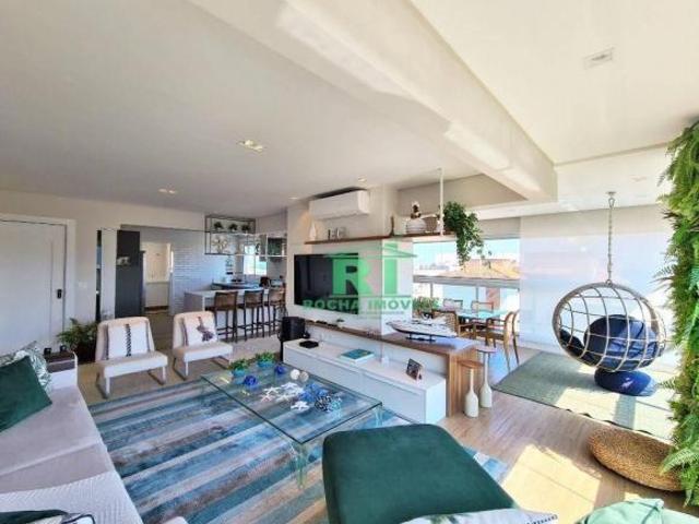 Apartamento reformado com 3 quartos 3 suítes, 3 vagas e lazer à venda em Enseada, Guarujá
