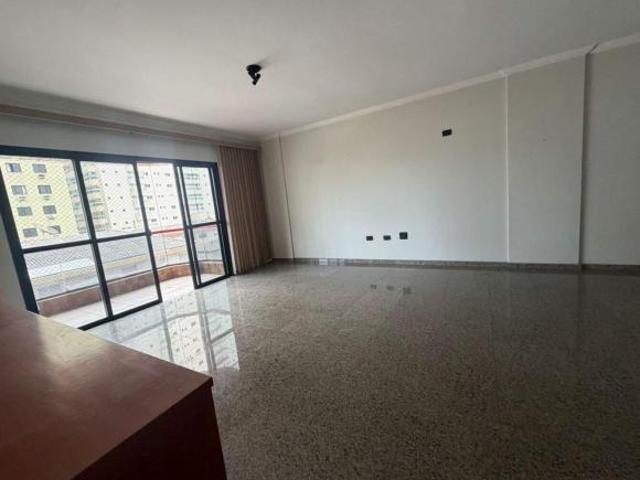Apartamento com 3 dormitórios à venda, 155 m² por R$ 1.050.000,00 Canto do Forte Praia Grande/SP