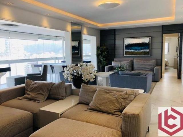 Apartamento com 3 dormitórios à venda, 155 m² por R$ 2.200.000,00 Embaré Santos/SP