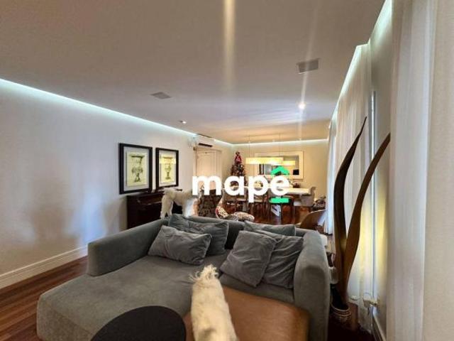 Apartamento com 3 dormitórios à venda, 155 m² por R$ 2.330.000,00 Embaré Santos/SP