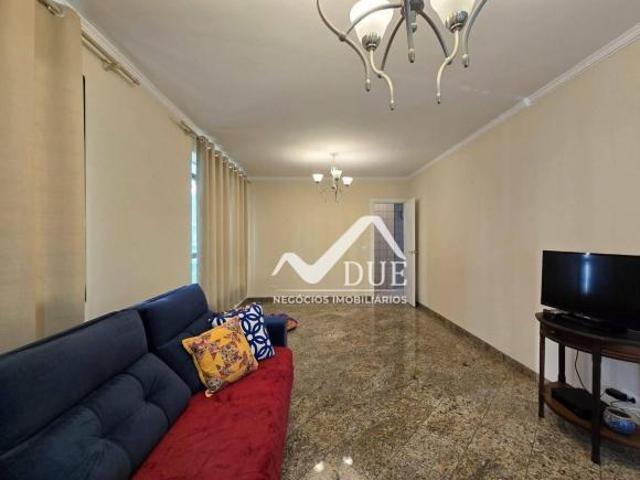 Apartamento com 3 dormitórios à venda, 155 m² por R$ 980.000,00 Ponta da Praia Santos/SP