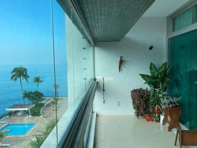Apartamento com 3 dormitórios à venda, 155 m² por R$ 990.000,00 Enseada Guarujá/SP