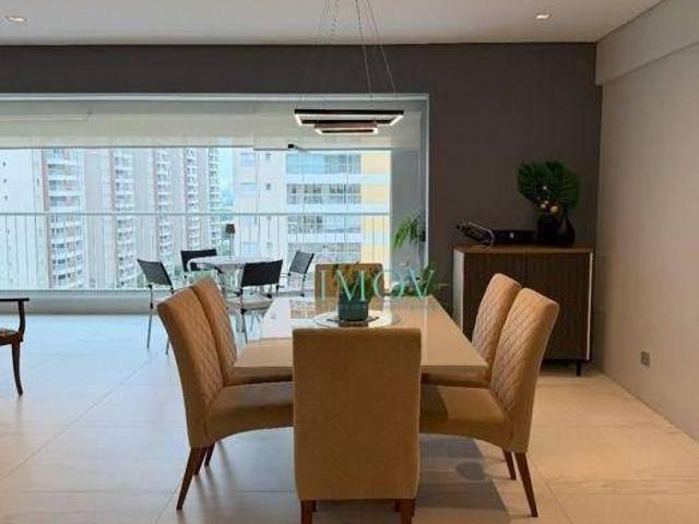 Apartamento com 3 dormitórios à venda, 156 m² por R$ 1.550.000,00 Jardim das Indústrias São José