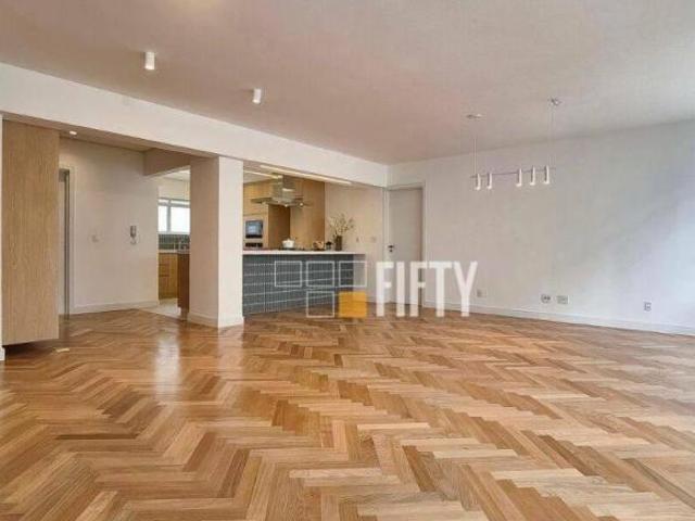 Apartamento com 3 dormitórios à venda, 158 m² Jardins São Paulo/SP