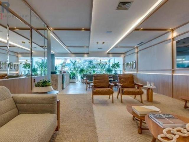 Apartamento com 3 dormitórios à venda, 158 m² por R$ 1.945.115,81 Setor Bueno Goiânia/GO