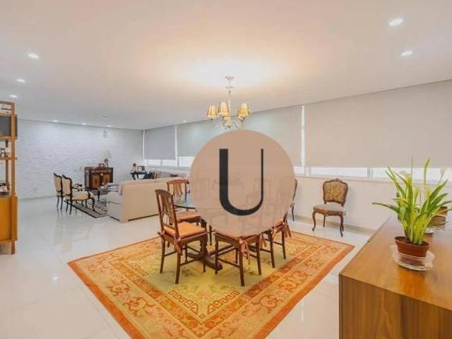 Apartamento com 3 dormitórios à venda, 158 m² por R$ 2.000.000,00 Jardim Paulista São Paulo/SP