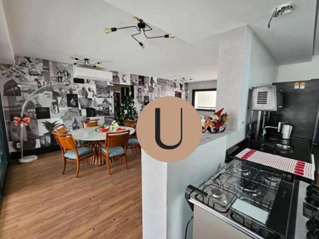 Apartamento com 3 dormitórios à venda, 163 m² por R$ 3.300.000,00 Indianópolis São Paulo/SP