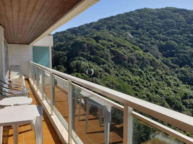 Apartamento com 3 dormitórios à venda, 160 m² por R$ 1.100.000,00
