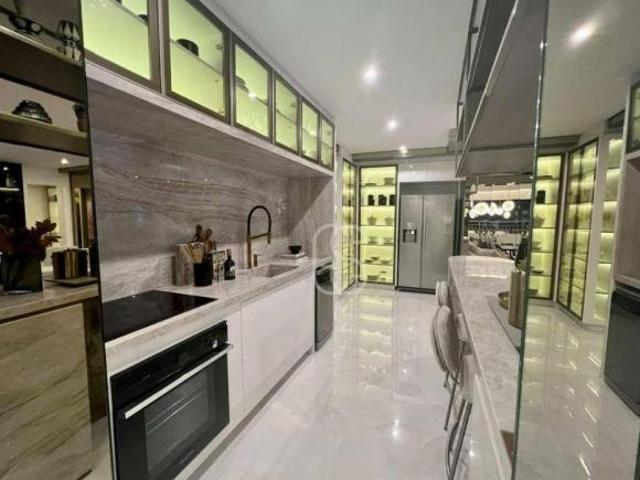 Apartamento com 3 dormitórios à venda, 160 m² por R$ 2.500.000,00 Butantã São Paulo/SP