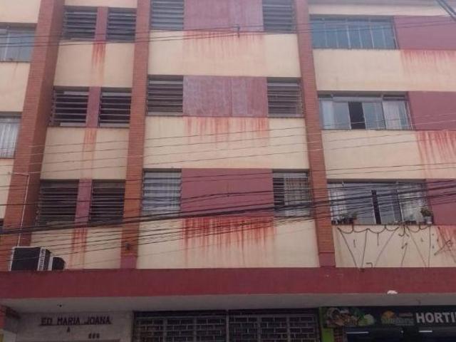 Apartamento com 3 dormitórios à venda, 160 m² por R$ 350.000,00 Centro Londrina/PR