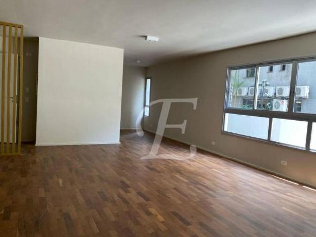 Apartamento com 3 dormitórios à venda, 160 m² por R$ 3.200.000,00 Jardim América São Paulo/SP