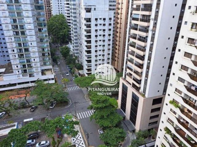 Apartamento com 3 dormitórios à venda, 160 m² por R$ 990.000,00 Pitangueiras Guarujá/SP