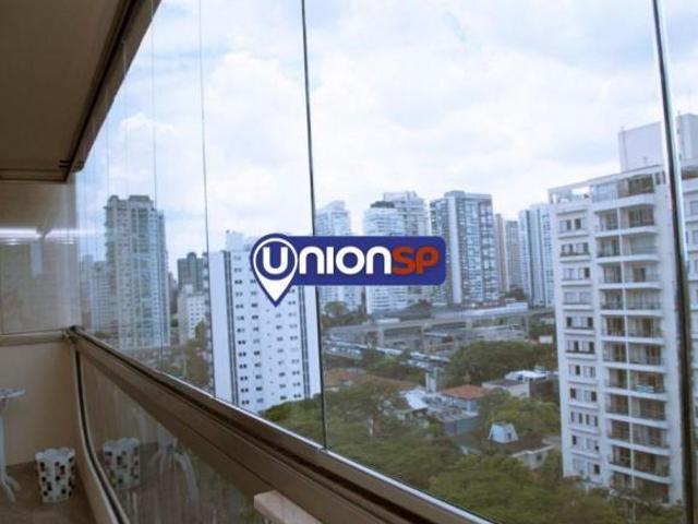Apartamento com 3 dormitórios à venda, 161 m² Campo Belo São Paulo/SP