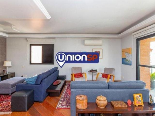 Apartamento com 3 dormitórios à venda, 161 m² por R$ 2.680.000 Moema São Paulo/SP