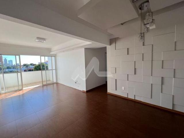 Apartamento com 3 dormitórios à venda,167.00 m, Centro, TOLEDO PR