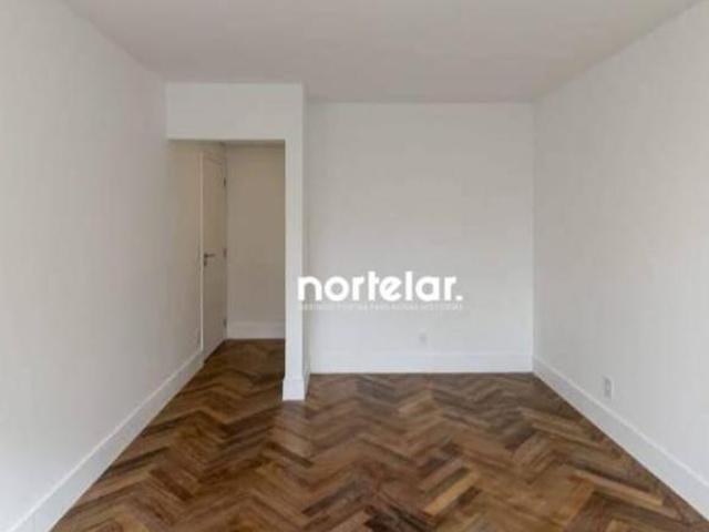 Apartamento com 3 dormitórios à venda, 167 m² por R$ 2.690.000,00 Higienópolis São Paulo/SP