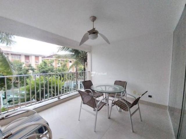 Apartamento com 3 dormitórios à venda, 165 m² por R$ 600.000,00 Enseada Guarujá/SP