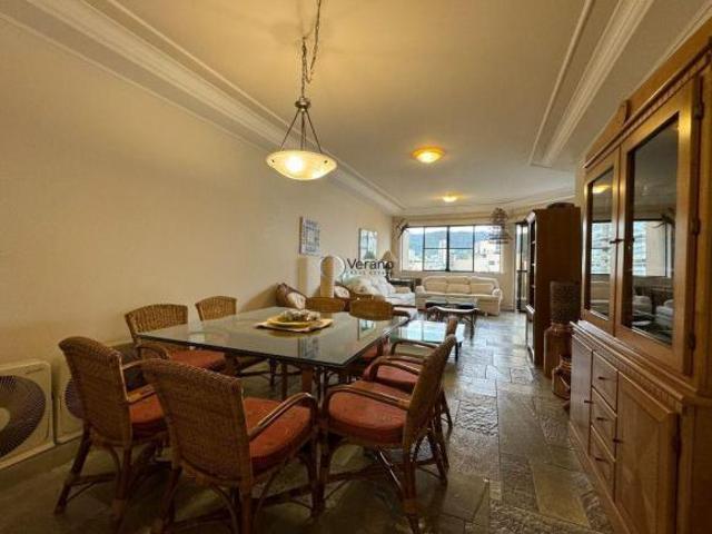 Apartamento com 3 dormitórios à venda, 165 m² por R$ 850.000,00 E
