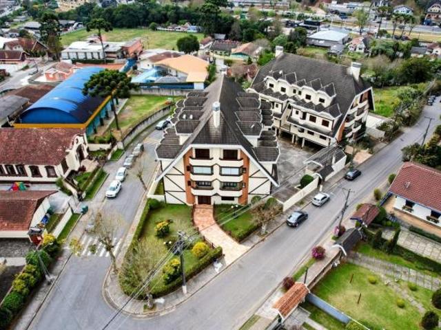 Apartamento com 3 dormitórios à venda, 170 m² por R$ 1.250.000 Vila Jaguaribe Campos do Jordão/S