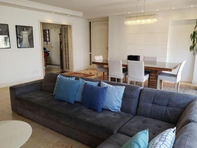 Apartamento com 3 dormitórios à venda, 170 m² por R$ 1.850.000,00 Jardim Pauli