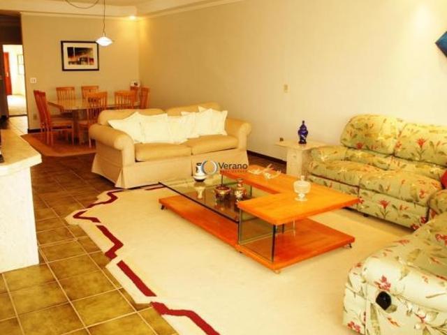 Apartamento com 3 dormitórios à venda, 170 m² por R$ 750.000,00 E