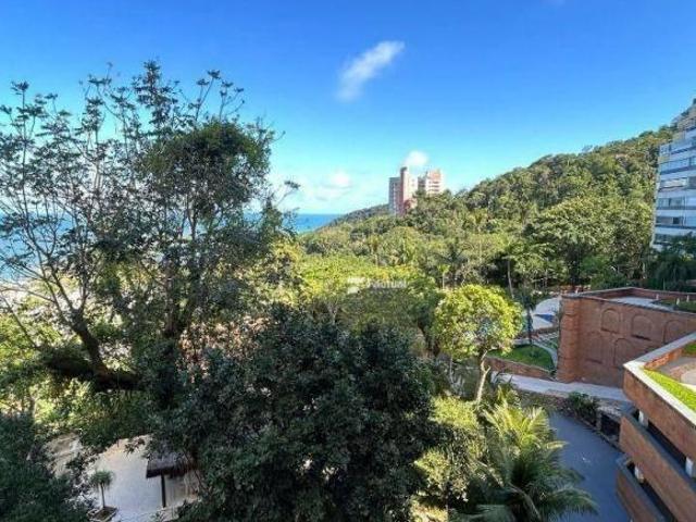 Apartamento com 3 dormitórios à venda, 170 m² por R$ 850.000,00 Morro Sorocotuba Guarujá/SP