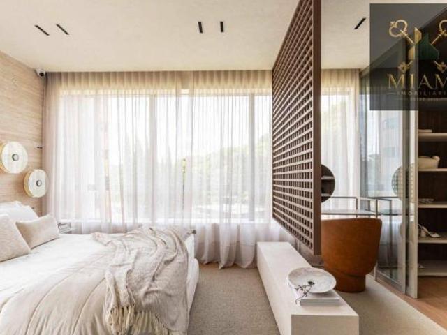 Apartamento com 3 dormitórios à venda, 171 m² por R$ 2.841.510,00 Cidade Industrial Curitiba/PR