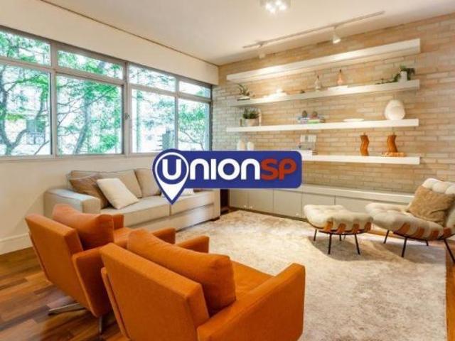 Apartamento com 3 dormitórios à venda, 177 m² por R$ 2.700.000,00 Jardim Paulista São Paulo/SP