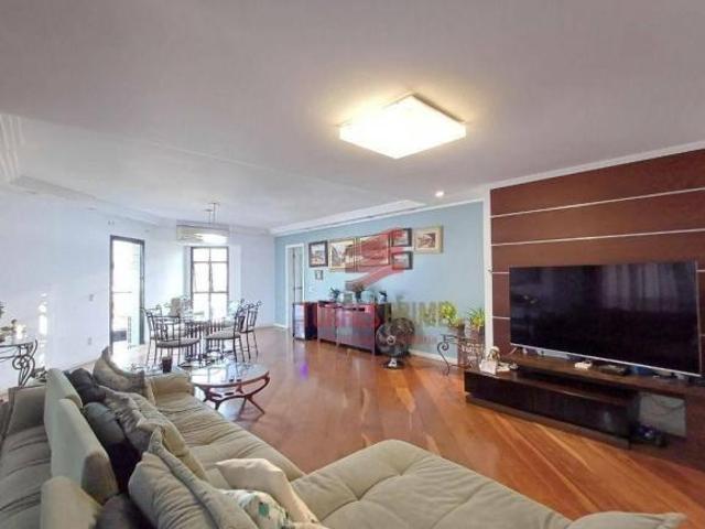 Apartamento com 3 dormitórios à venda, 175 m² por R$ 1.300.000,00 Boqueirão Santos/SP