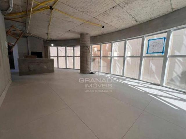 Apartamento com 3 dormitórios à venda, 176 m² por R$ 2.580.000,00 Zona 07 Maringá/PR
