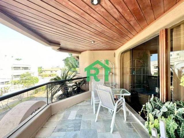 Apartamento com 3 dormitórios à venda, 176 m² por R$ 900.000,00 Enseada Guarujá/SP