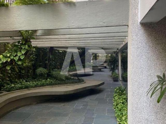 Apartamento com 3 dormitórios à venda, 178 m² por R$ 1.600.000,00 Jardim Paulista São Paulo/SP
