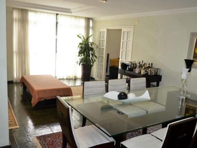 Apartamento com 3 dormitórios à venda, 178 m² por R$ 950.000,00 Vila Bastos Santo André/SP
